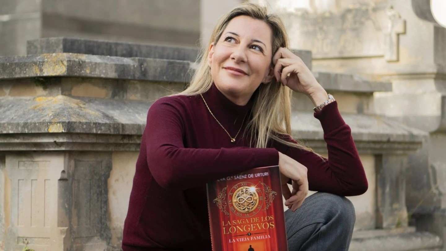 Este viernes estará en Benavente la renombrada escritora Eva García ...